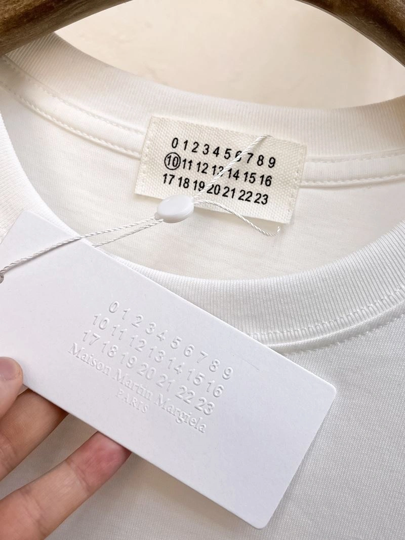 Top match Maison Margiela T-Shirts
