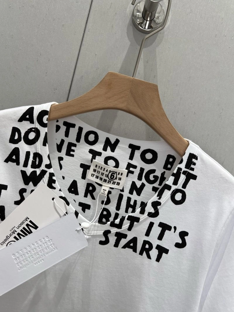 Indistinguishable Maison Margiela T-Shirts