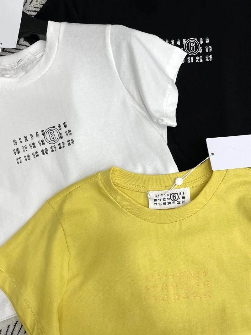 Indistinguishable Maison Margiela T-Shirts