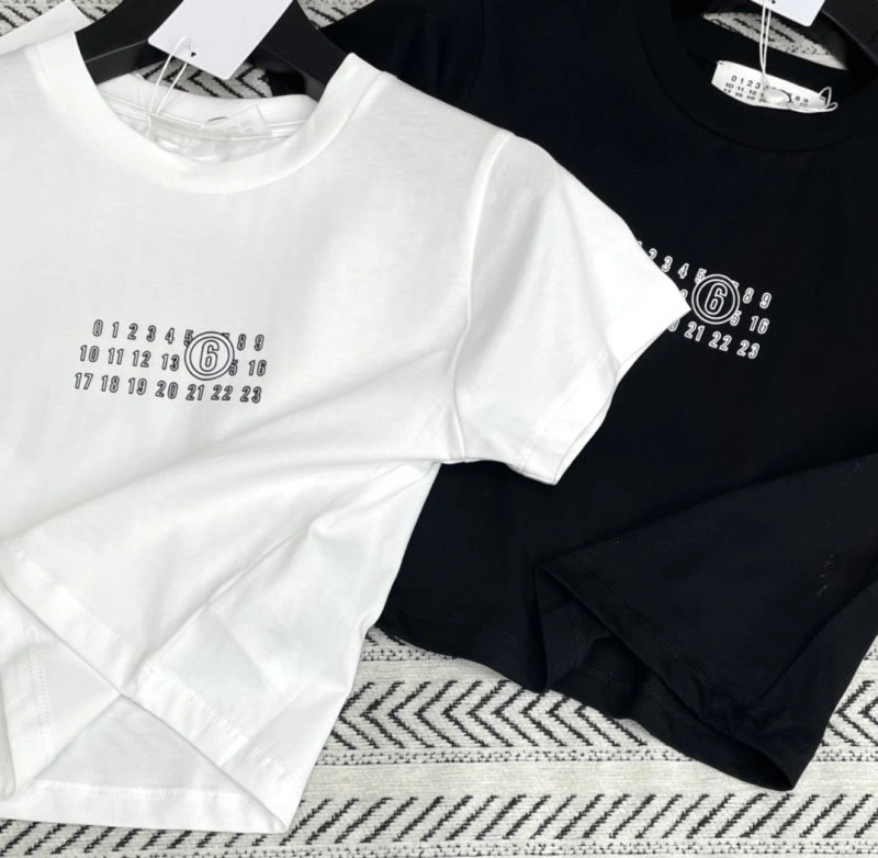 Indistinguishable Maison Margiela T-Shirts