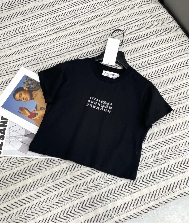 Indistinguishable Maison Margiela T-Shirts