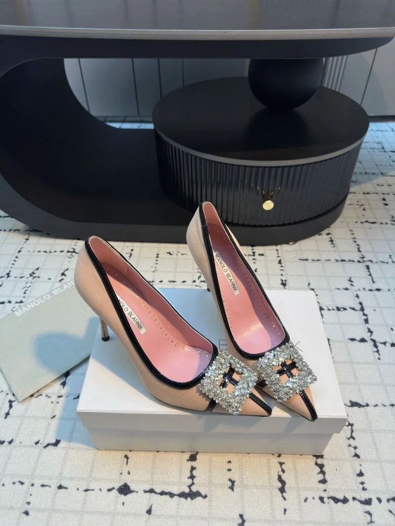1:1 copy Manolo Blahnik Shoes