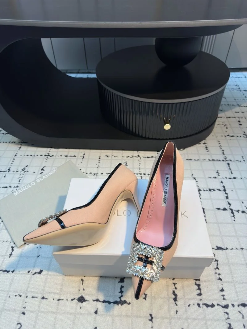 1:1 copy Manolo Blahnik Shoes