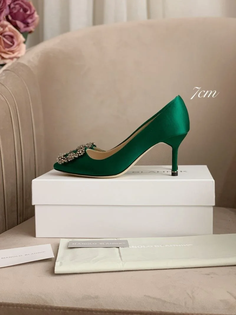 Top mirror Manolo Blahnik Shoes