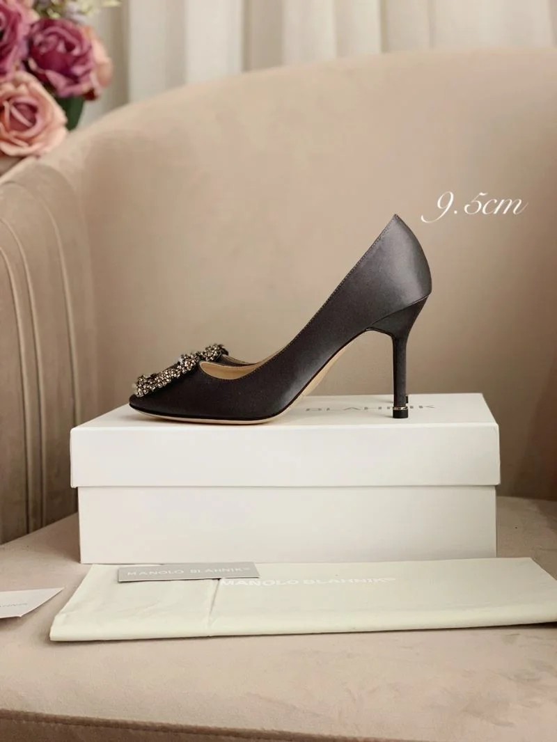 Bargain Manolo Blahnik Shoes