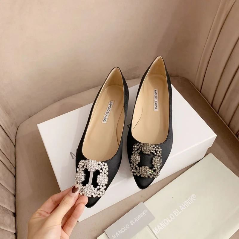 Exact replica Manolo Blahnik Shoes