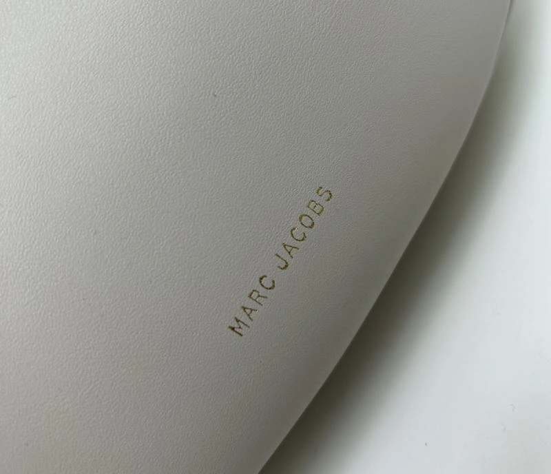 Indistinguishable Marc Jacobs Hobo Bags
