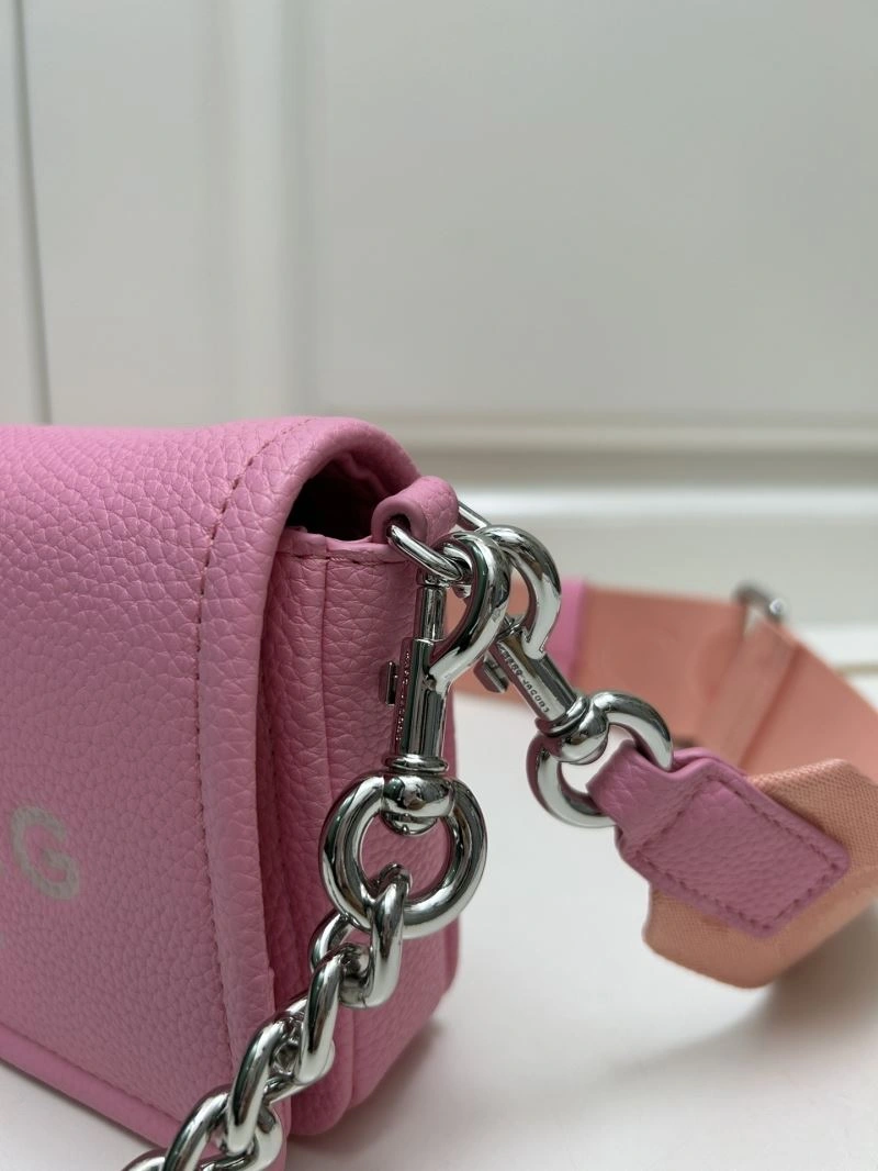 Accurate model Marc Jacobs Satchel Bags