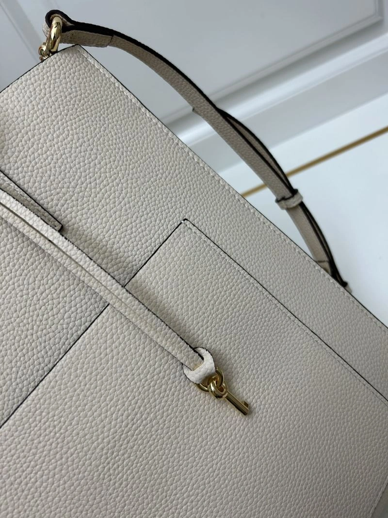 Cut-rate Marc Jacobs Shopping Bags