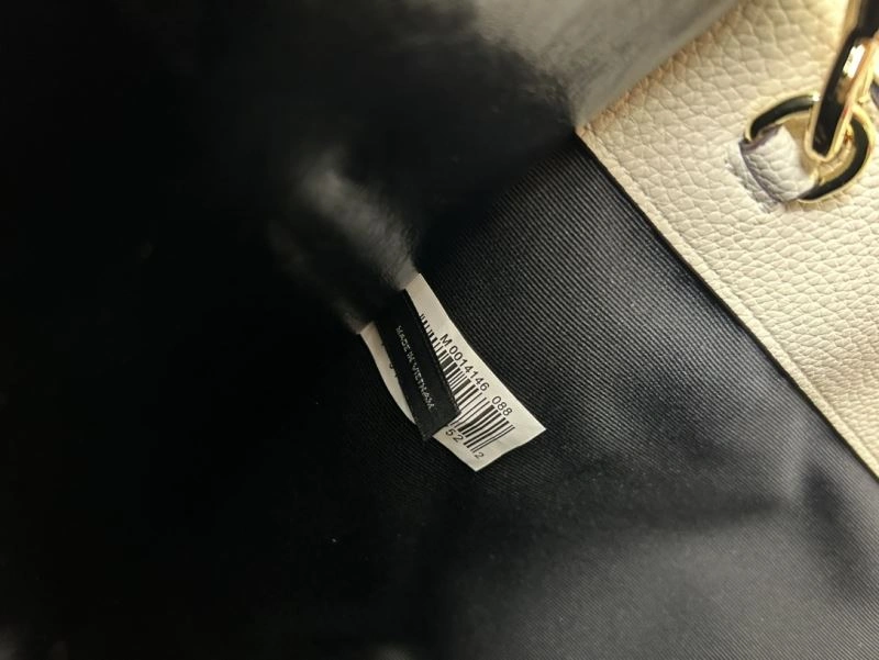 Cut-rate Marc Jacobs Shopping Bags