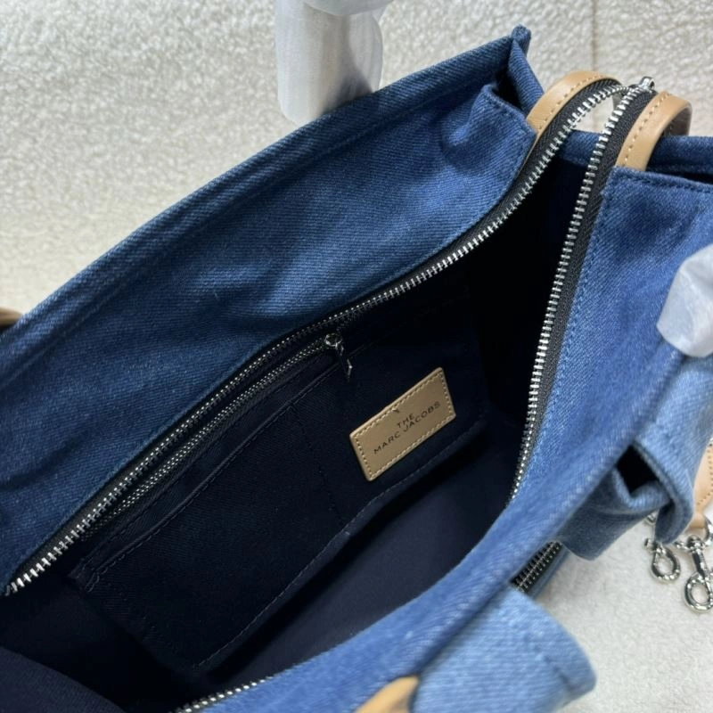 Low-cost Marc Jacobs Shopping Bags