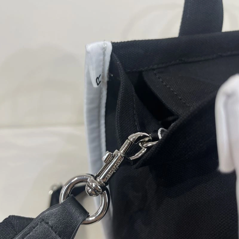Official Marc Jacobs Shopping Bags