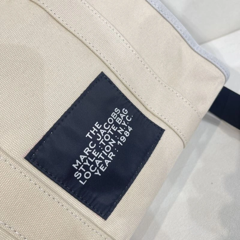 Affordable Marc Jacobs Shopping Bags