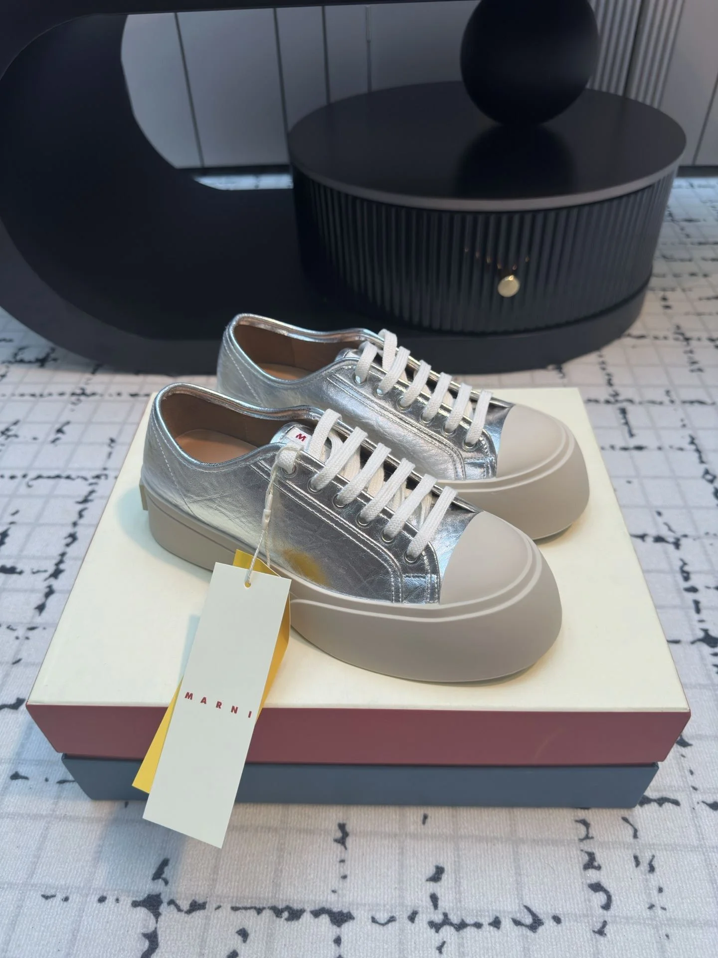 Top match Marni Shoes