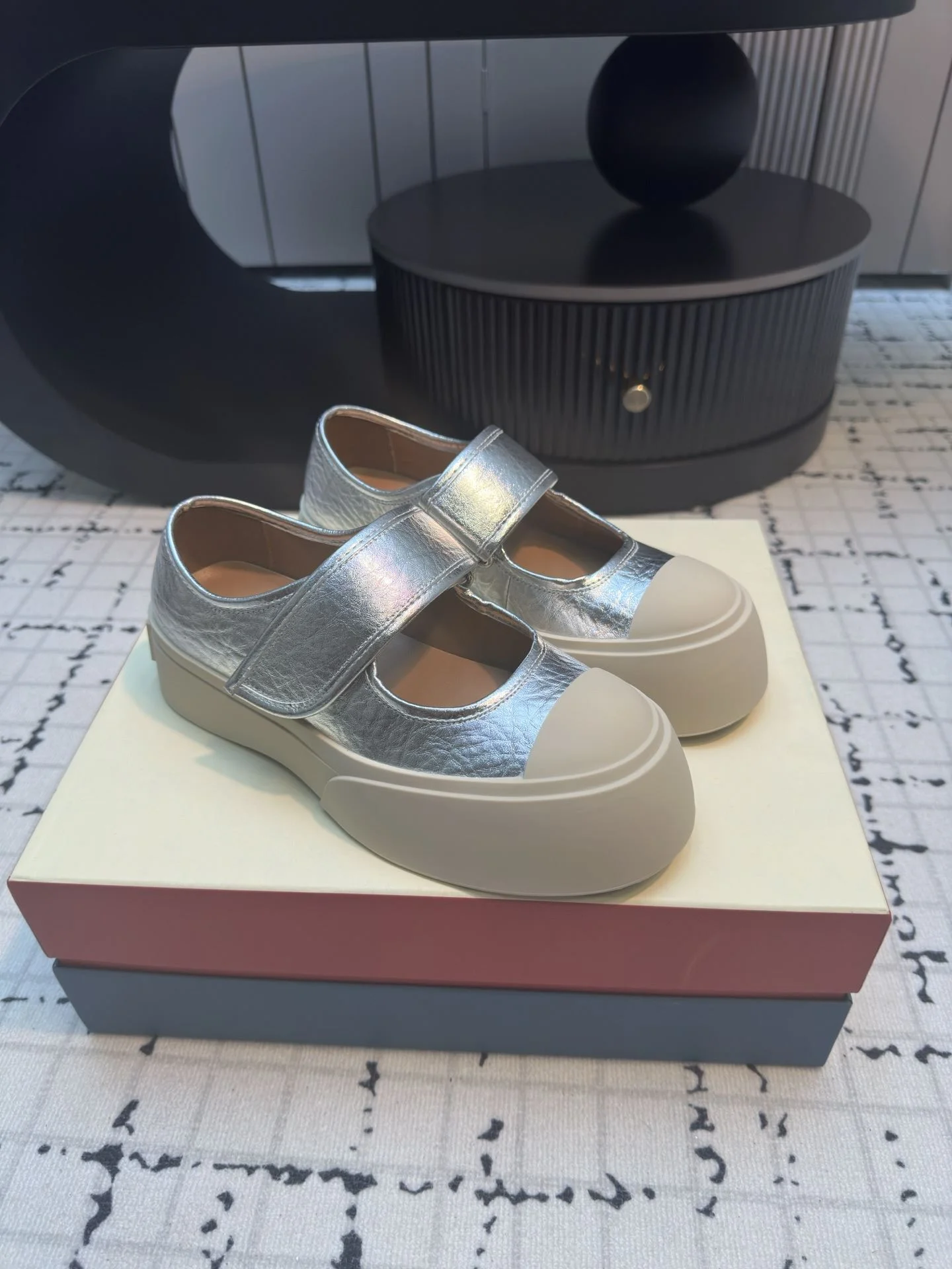 Top mirror Marni Shoes