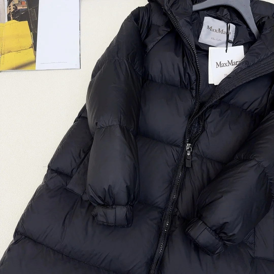 Indistinguishable Max Mara Down Jackets