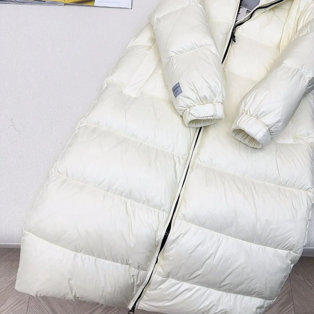 Brand-authenticated Max Mara Down Jackets