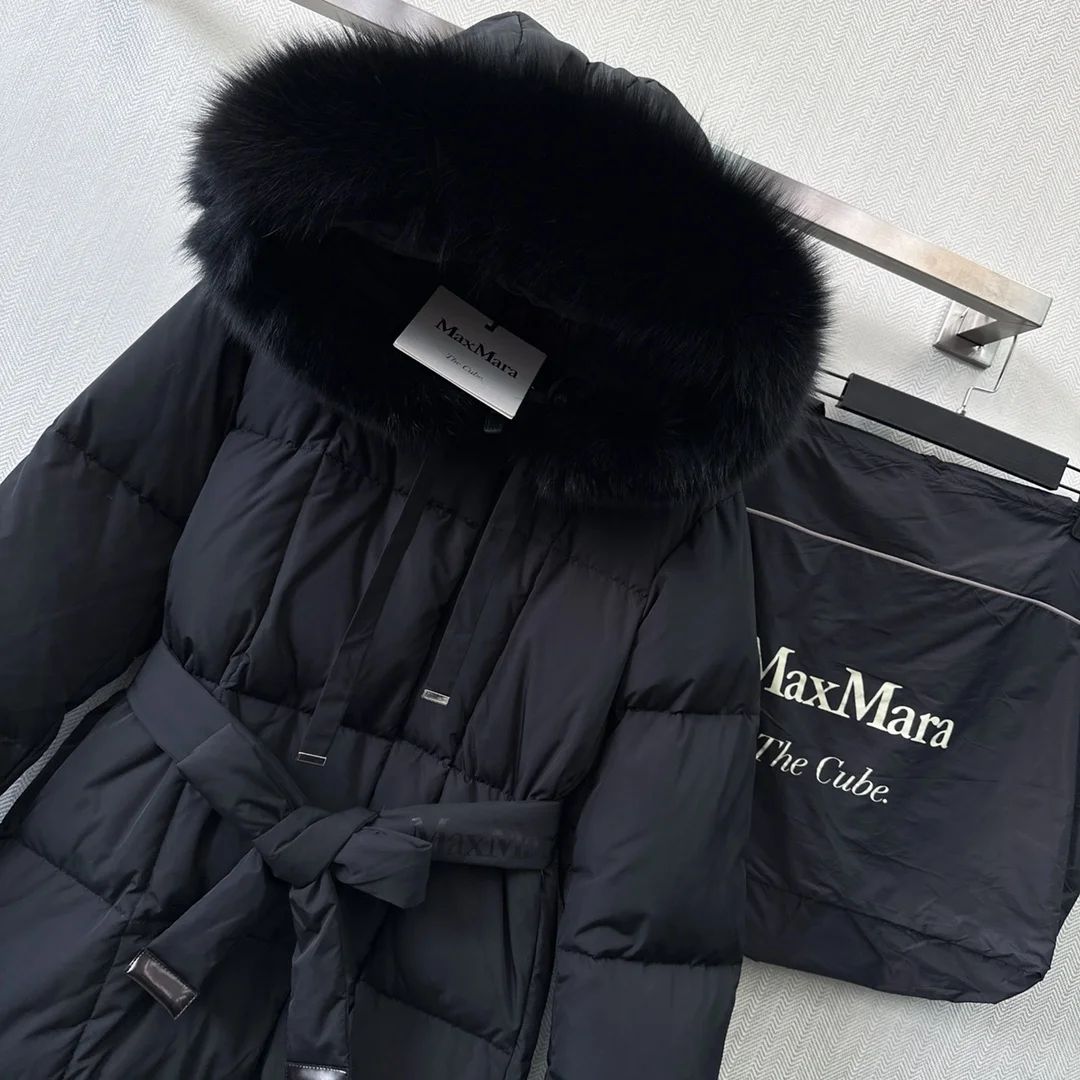 Brand-authenticated Max Mara Down Jackets