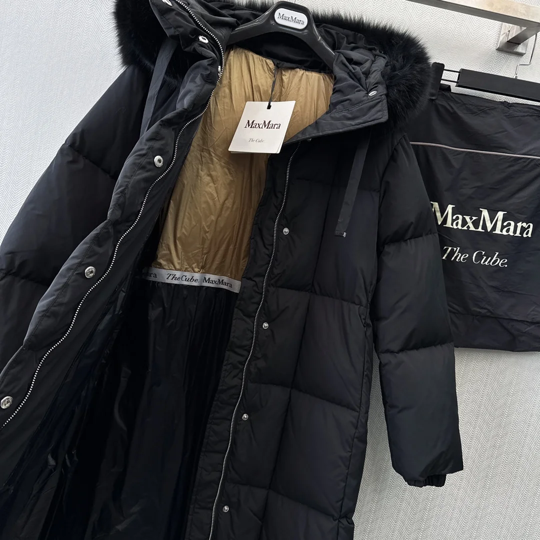 Brand-authenticated Max Mara Down Jackets