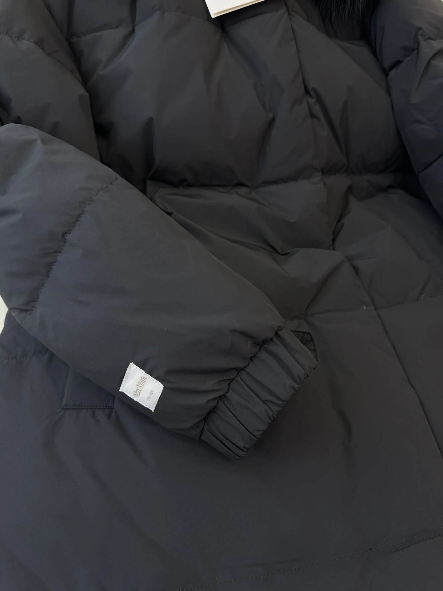 Discounted Max Mara Down Jackets