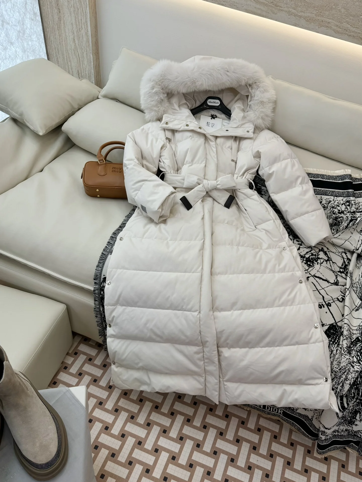 Indistinguishable Max Mara Down Jackets