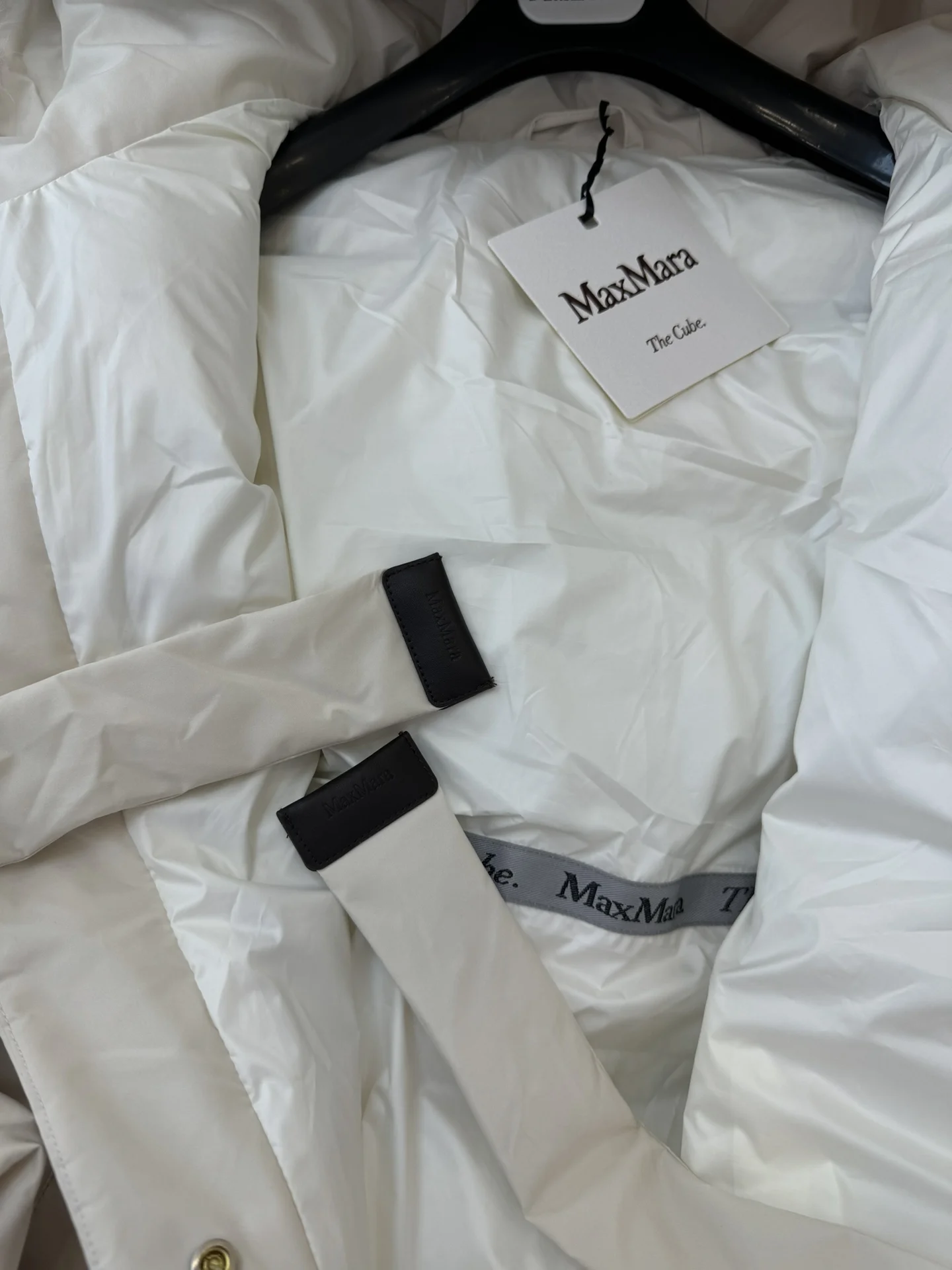 Indistinguishable Max Mara Down Jackets