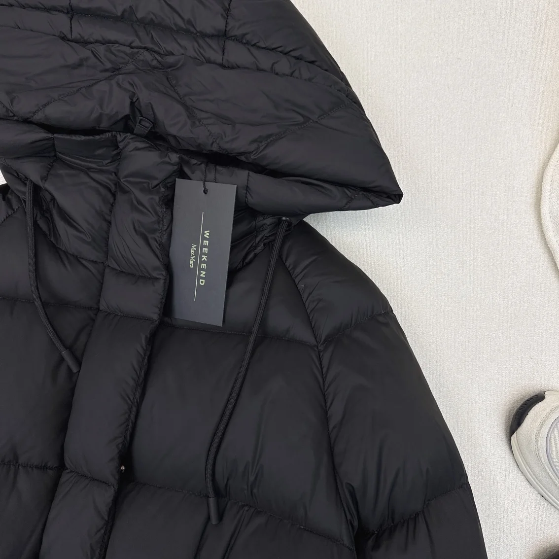Top mirror Max Mara Down Jackets