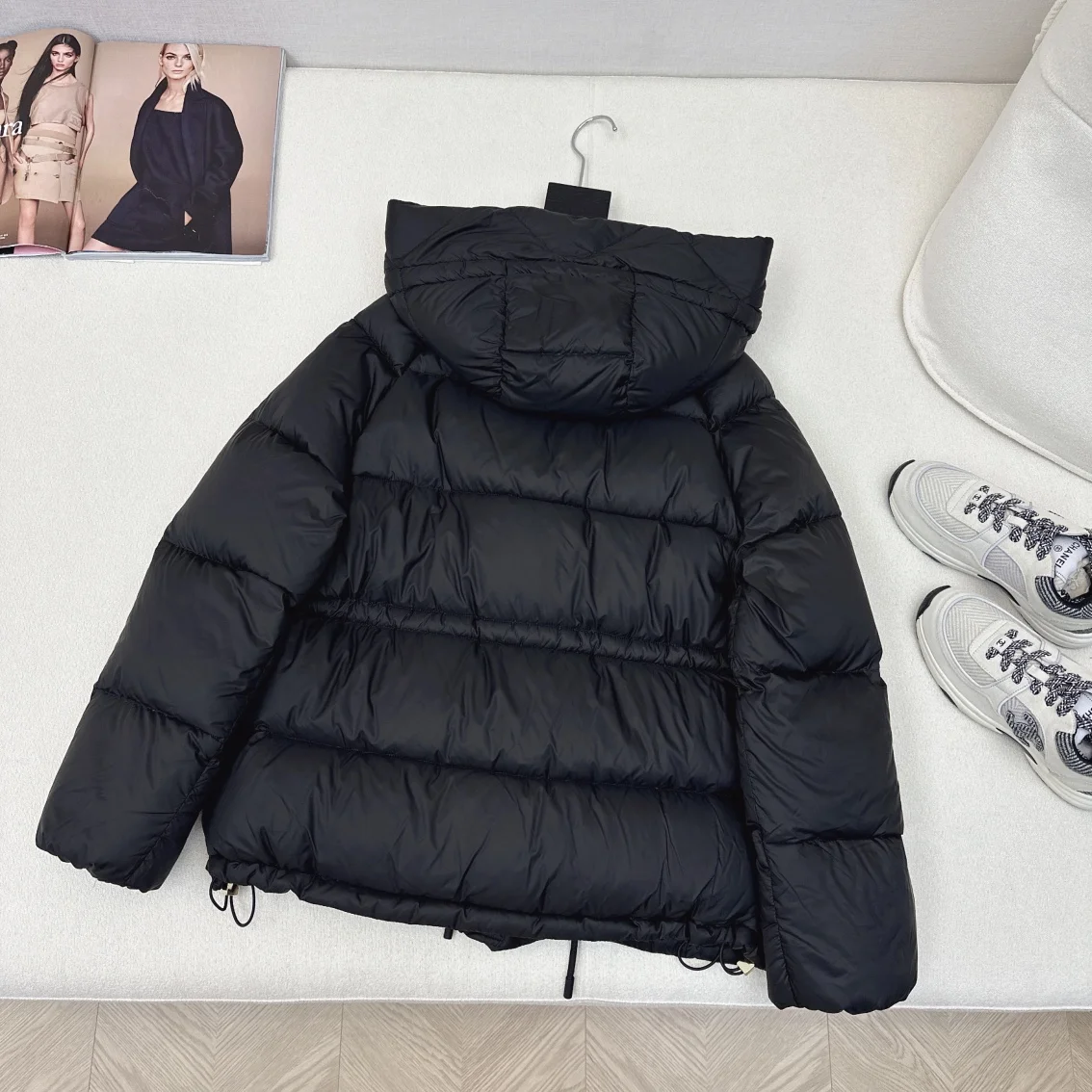 Top mirror Max Mara Down Jackets