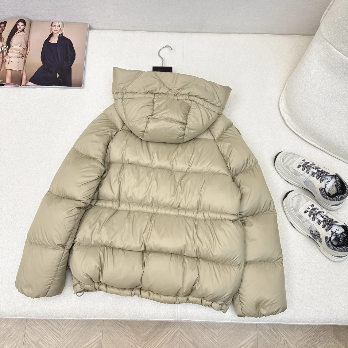 Top mirror Max Mara Down Jackets