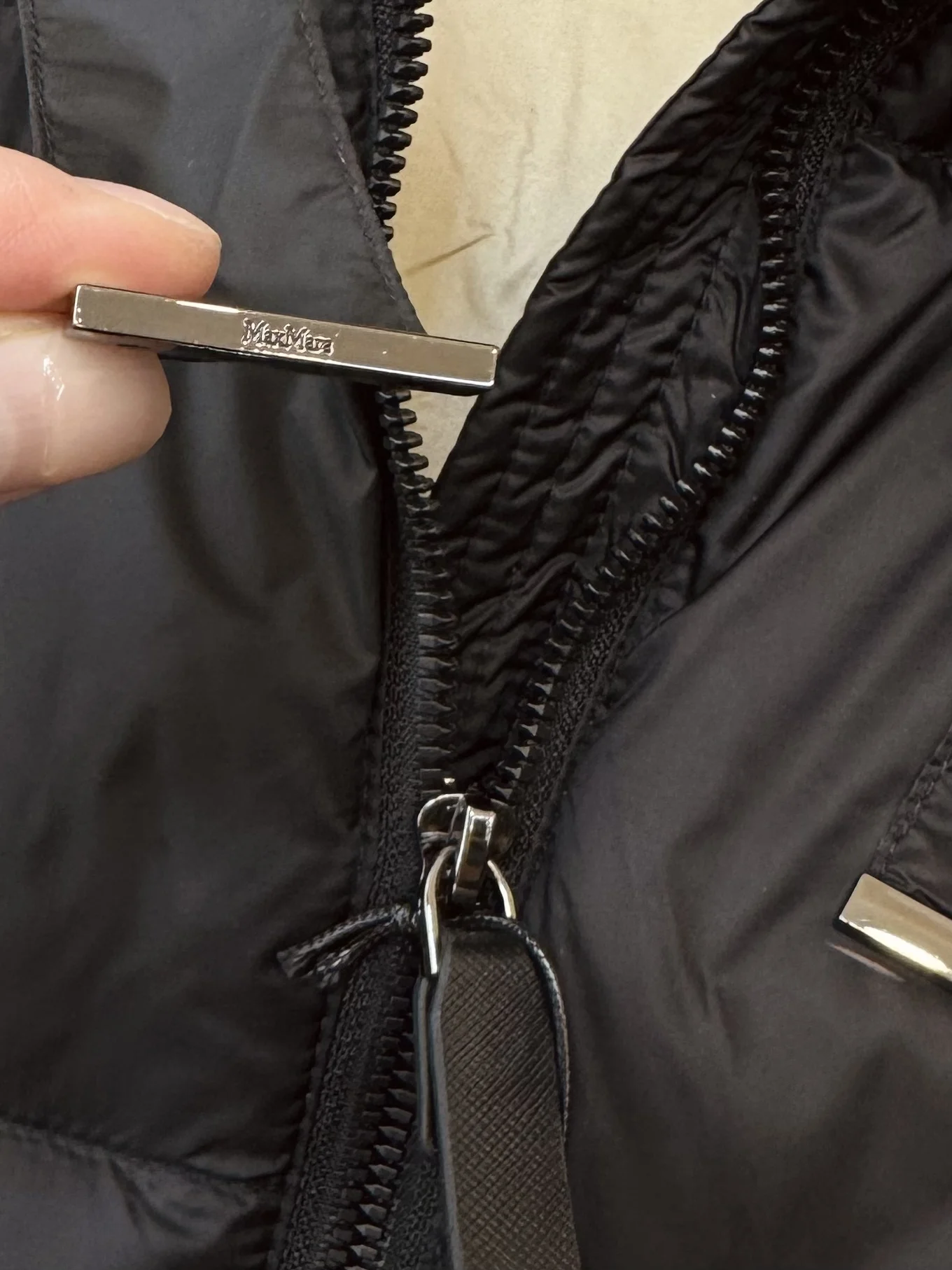 Bargain Max Mara Down Jackets