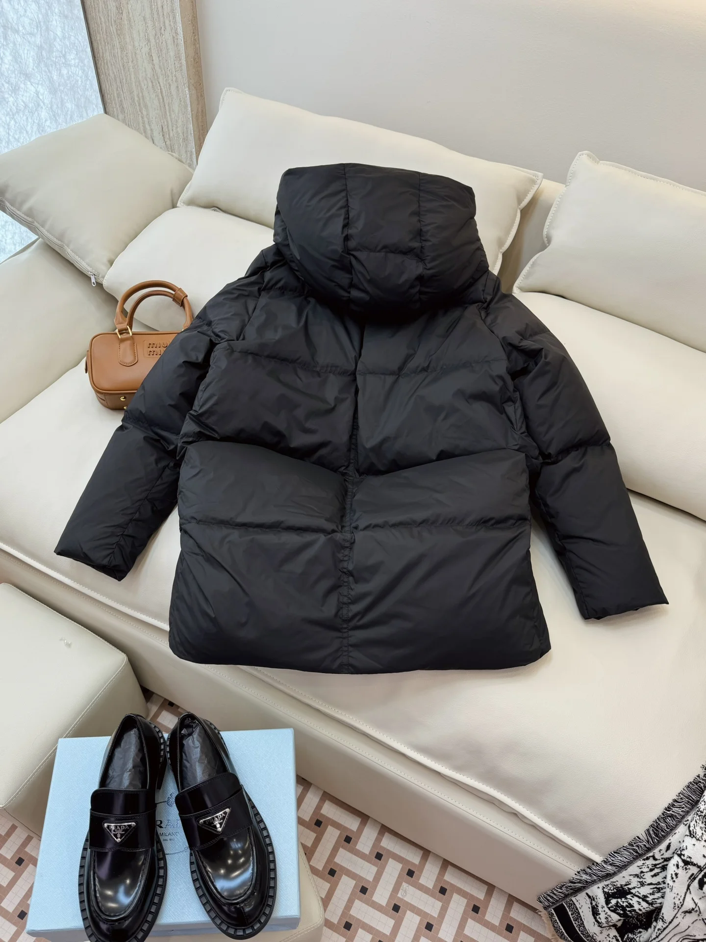 Inexpensive Max Mara Down Jackets
