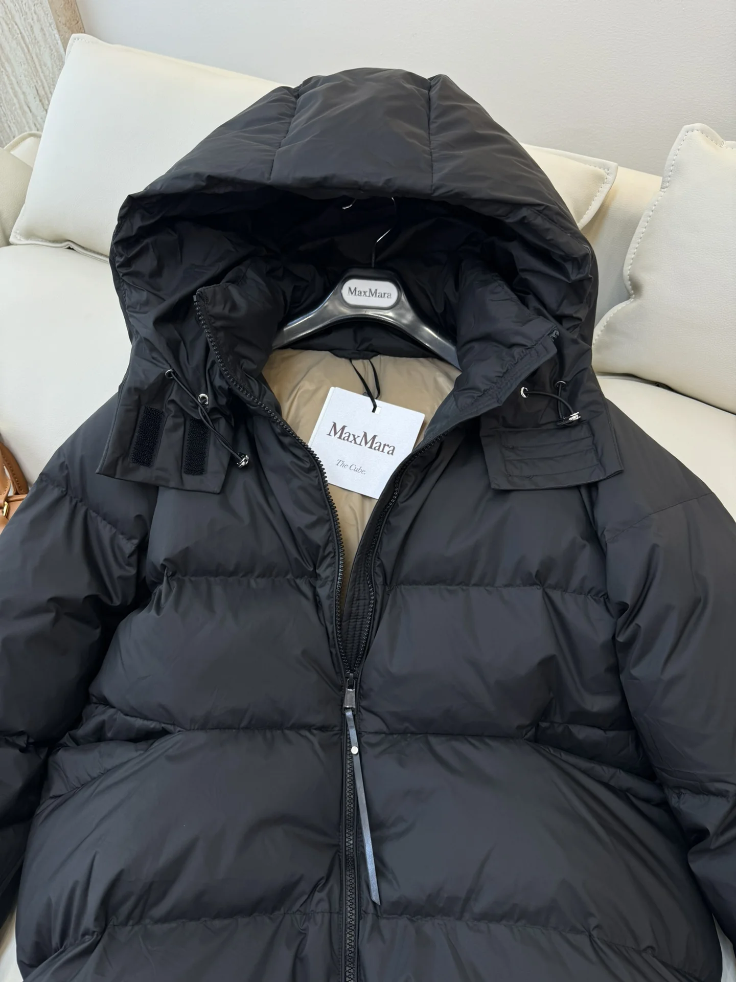 Inexpensive Max Mara Down Jackets