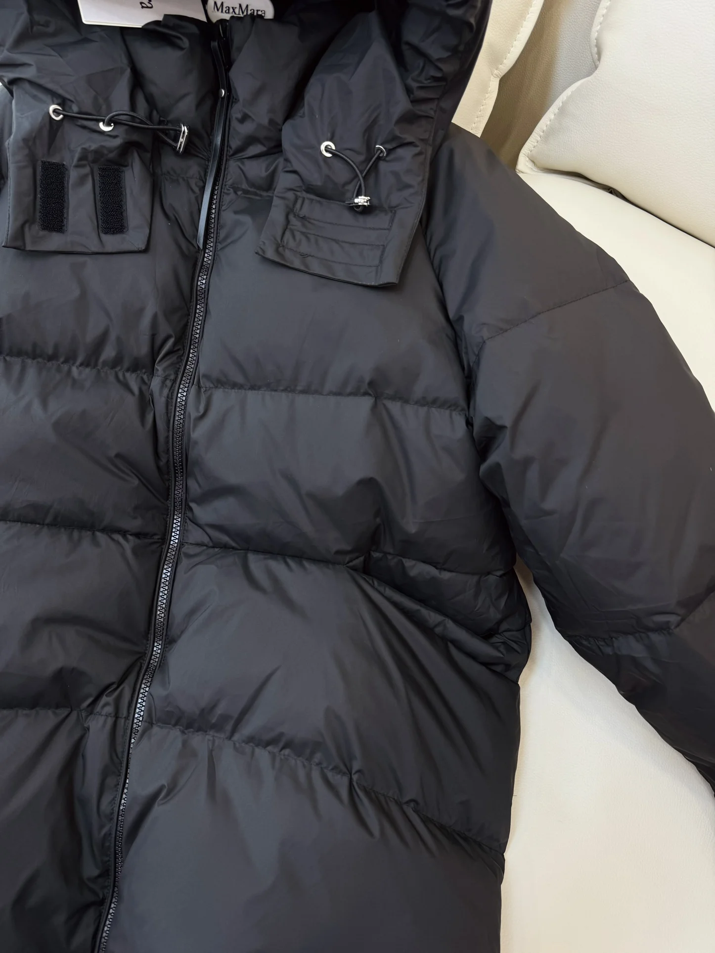 Inexpensive Max Mara Down Jackets