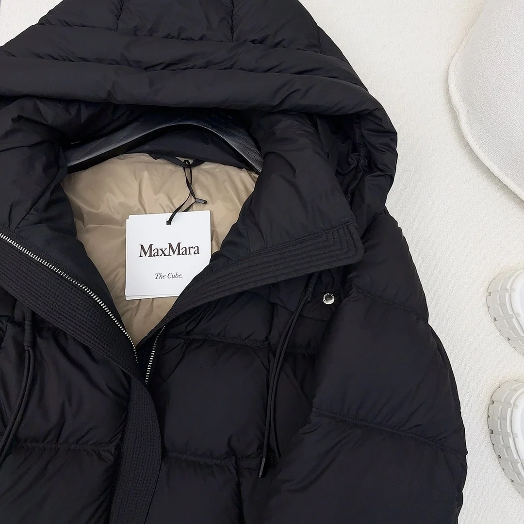 Indistinguishable Max Mara Down Jackets