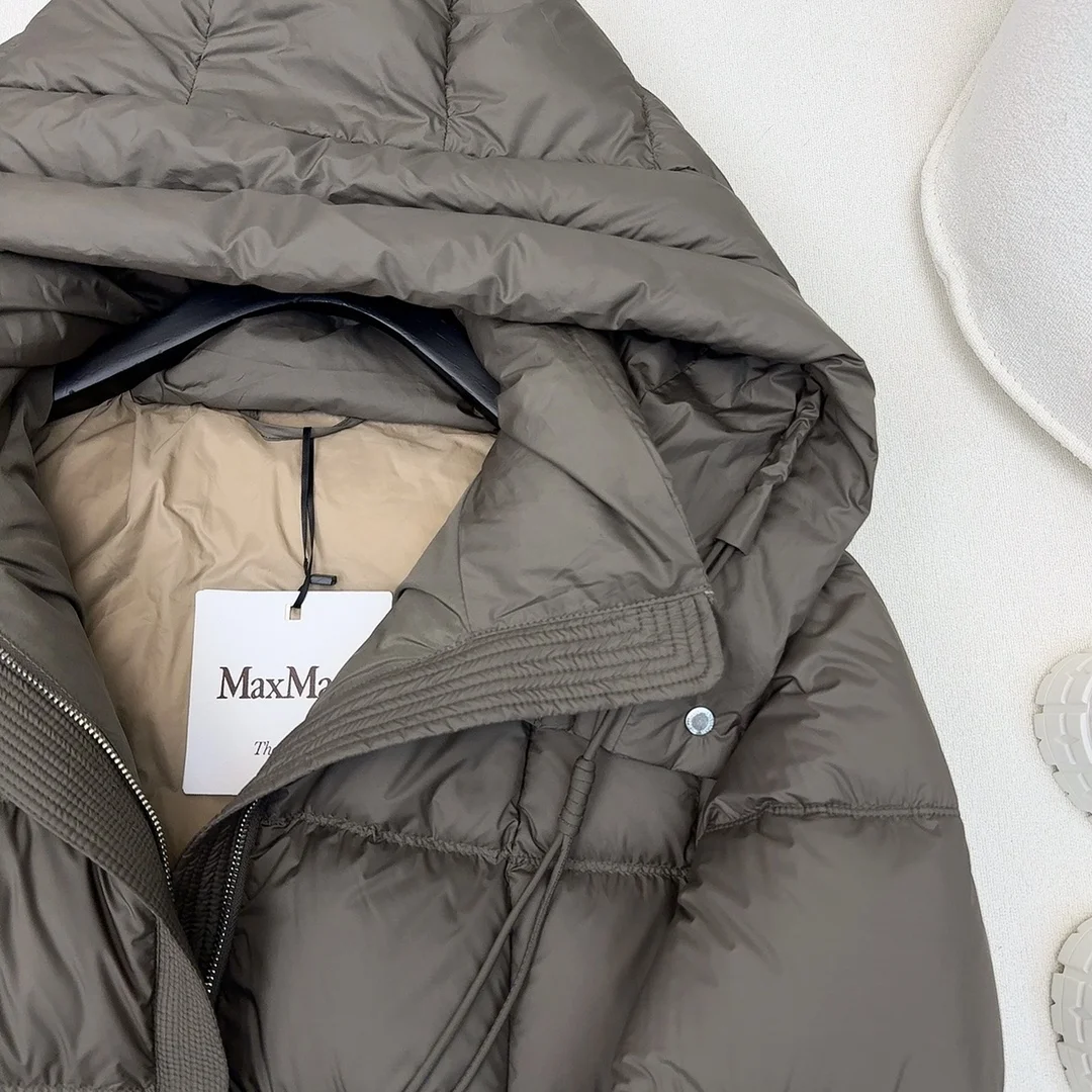 Indistinguishable Max Mara Down Jackets