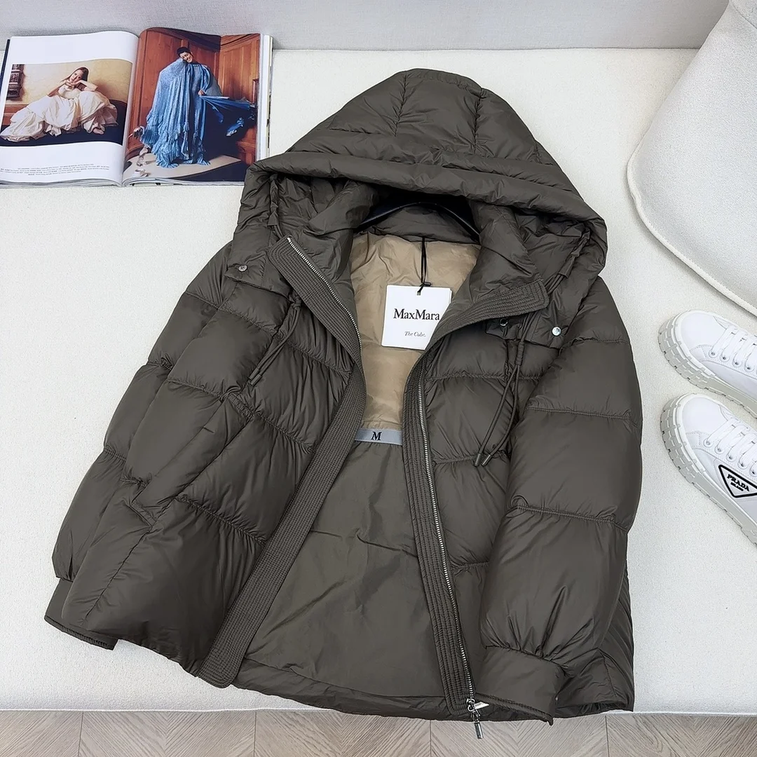Indistinguishable Max Mara Down Jackets