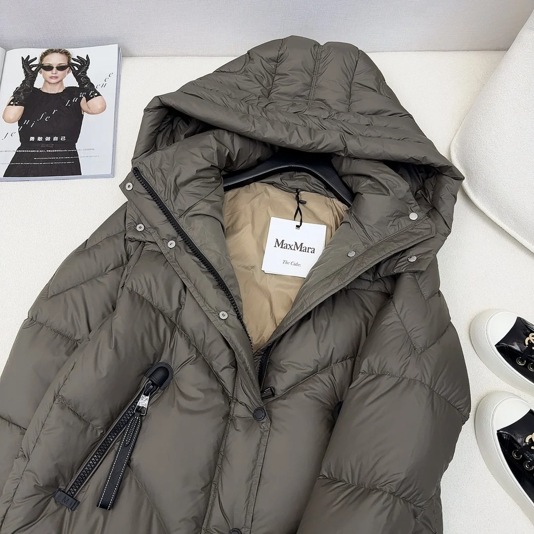 Brand-authenticated Max Mara Down Jackets