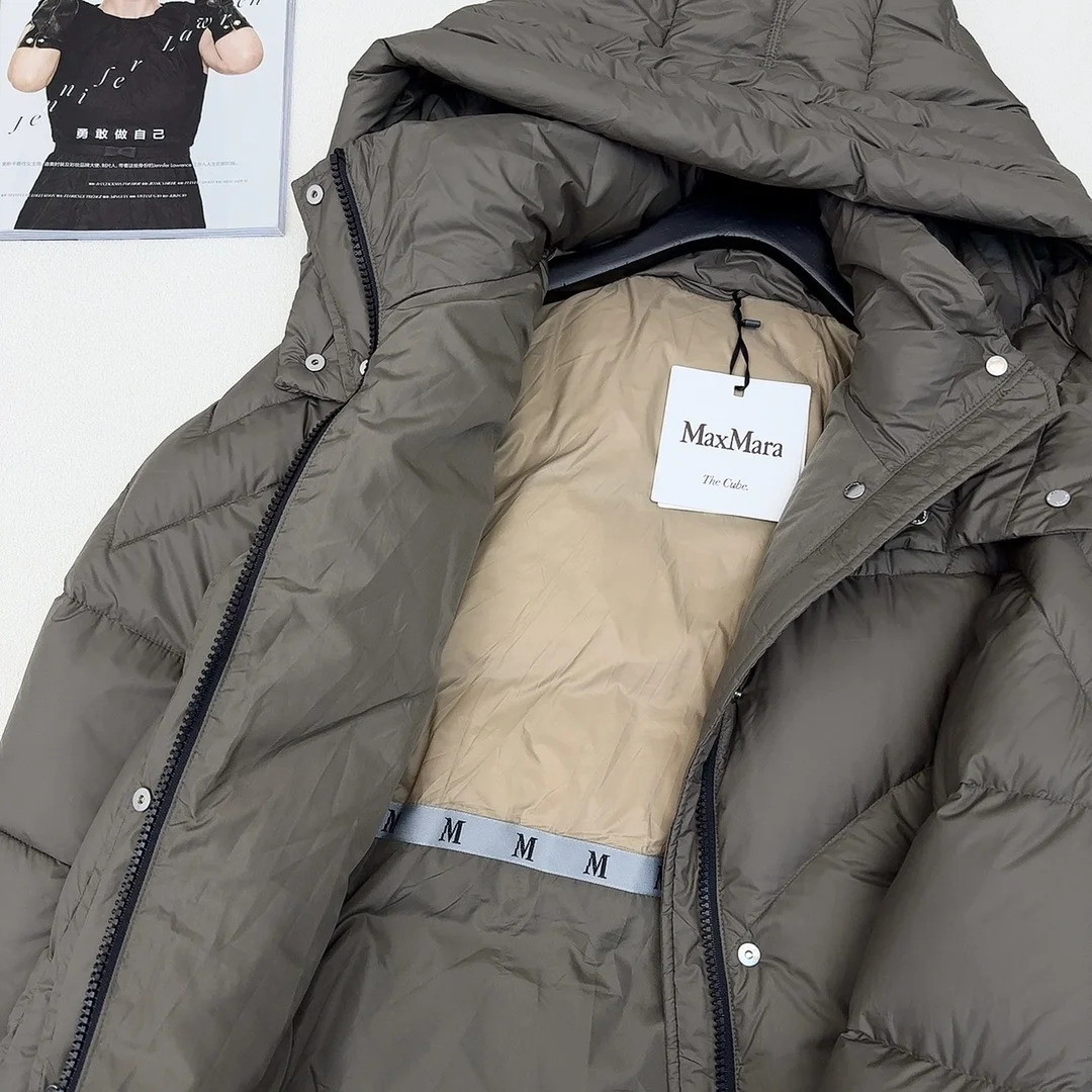 Brand-authenticated Max Mara Down Jackets