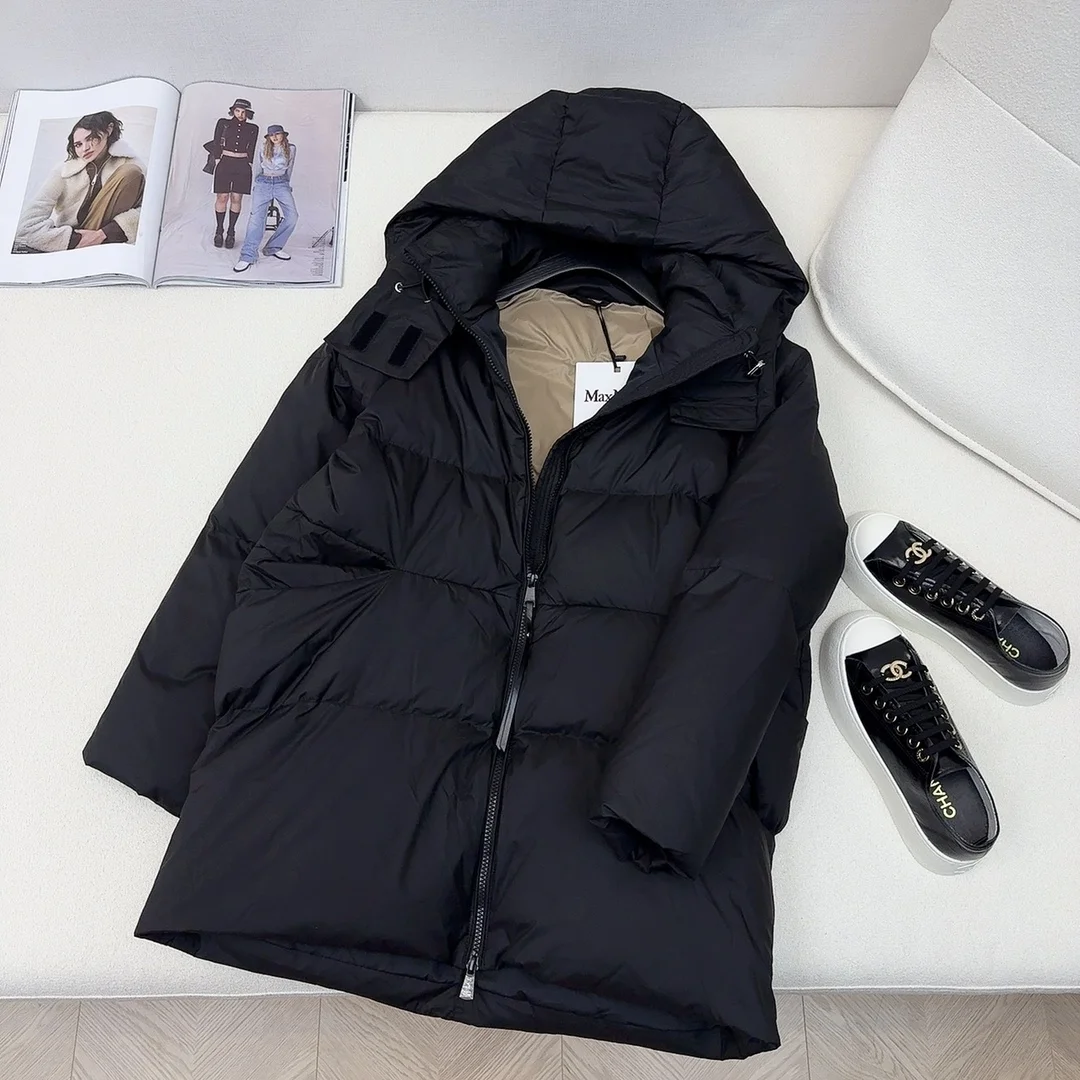 Indistinguishable Max Mara Down Jackets