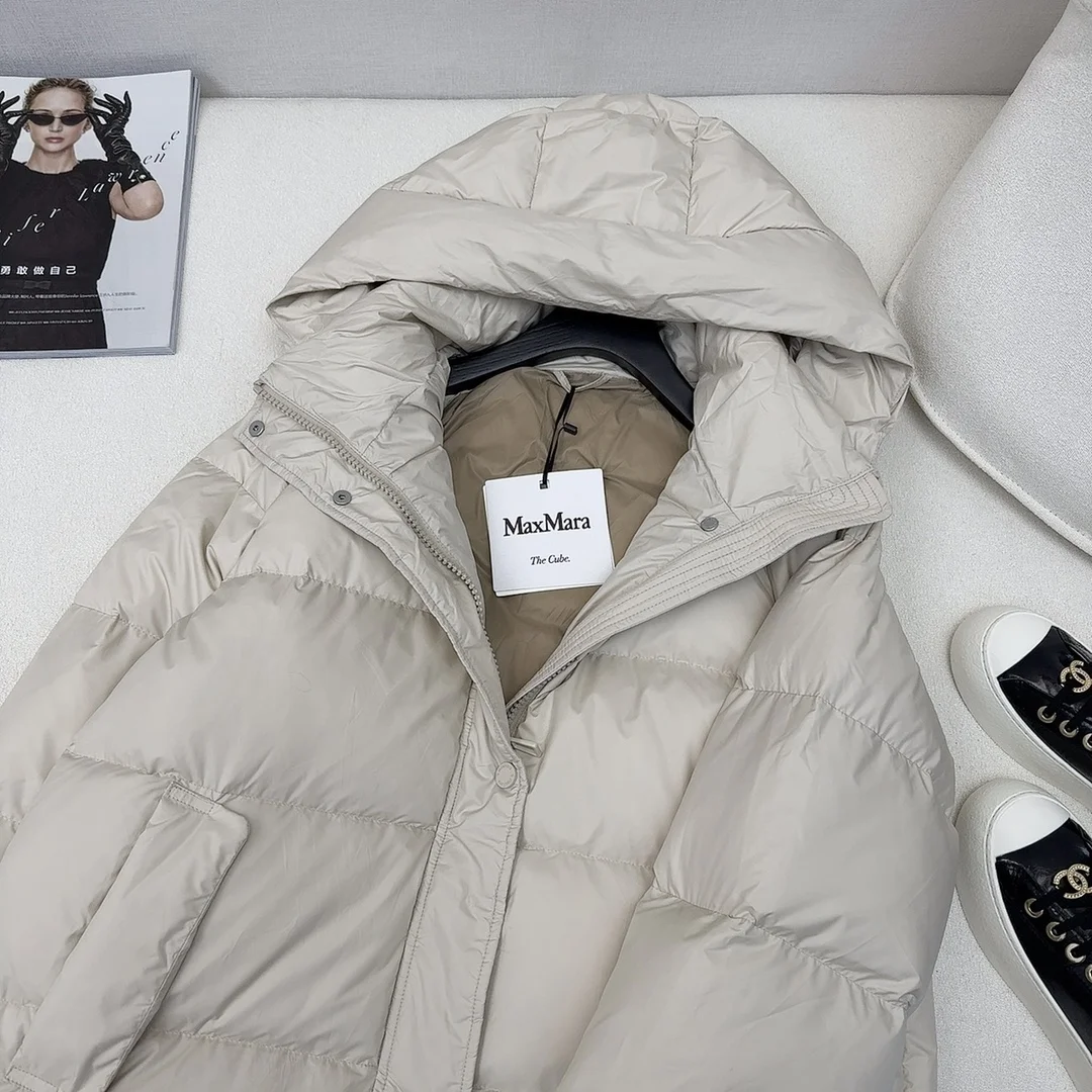 High accuracy Max Mara Down Jackets