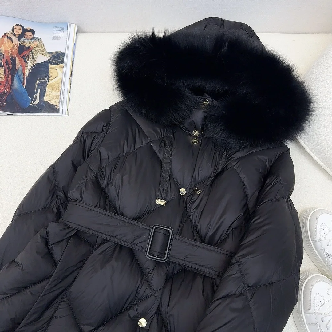 Top mirror Max Mara Down Jackets