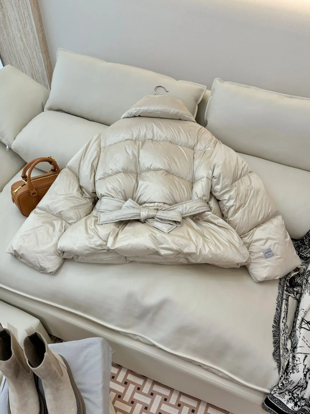 High fidelity Max Mara Down Jackets