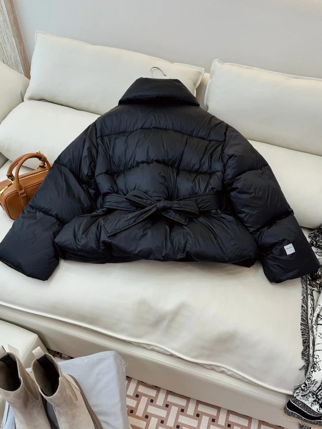 Accurate model Max Mara Down Jackets