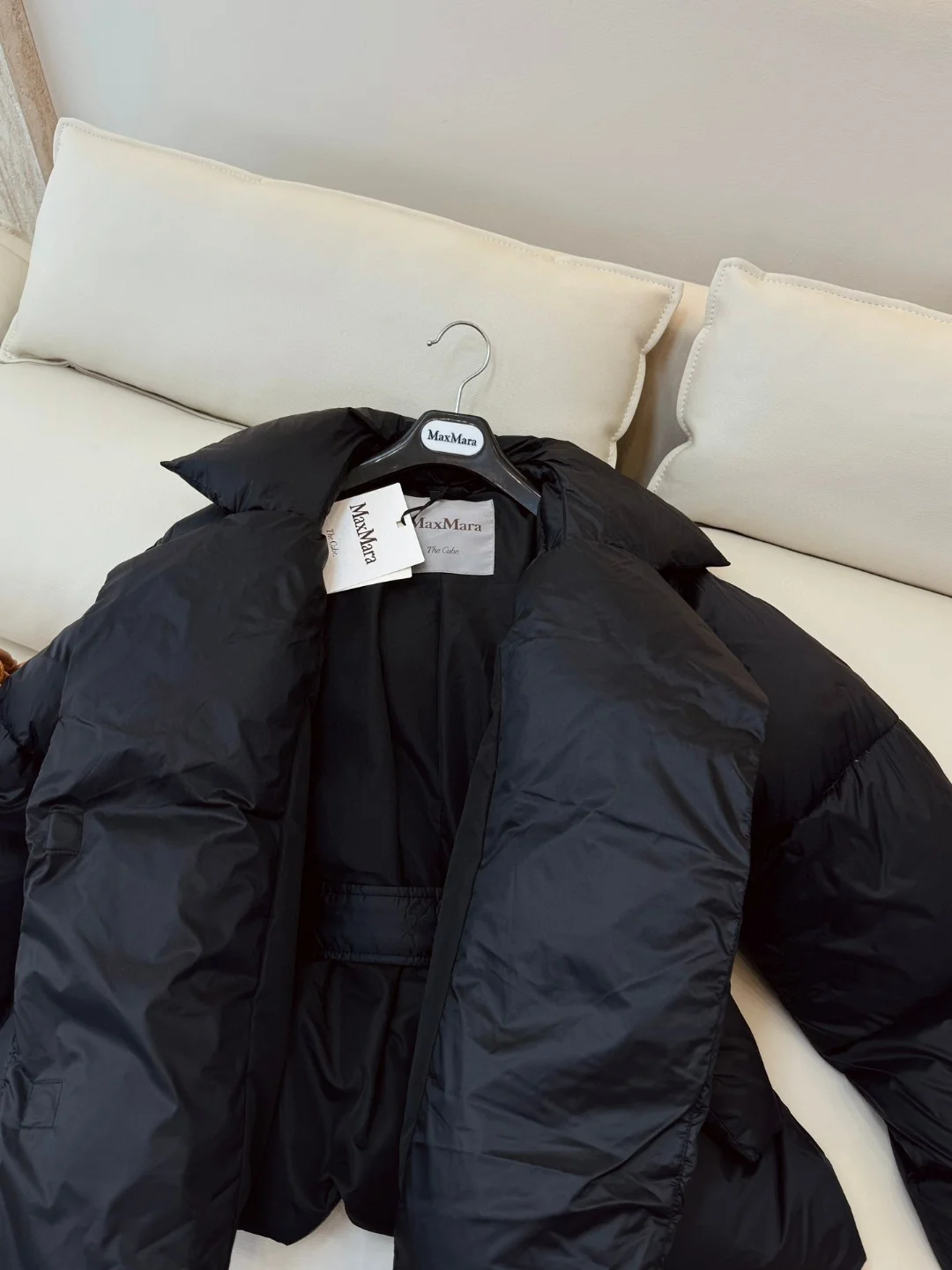 Accurate model Max Mara Down Jackets