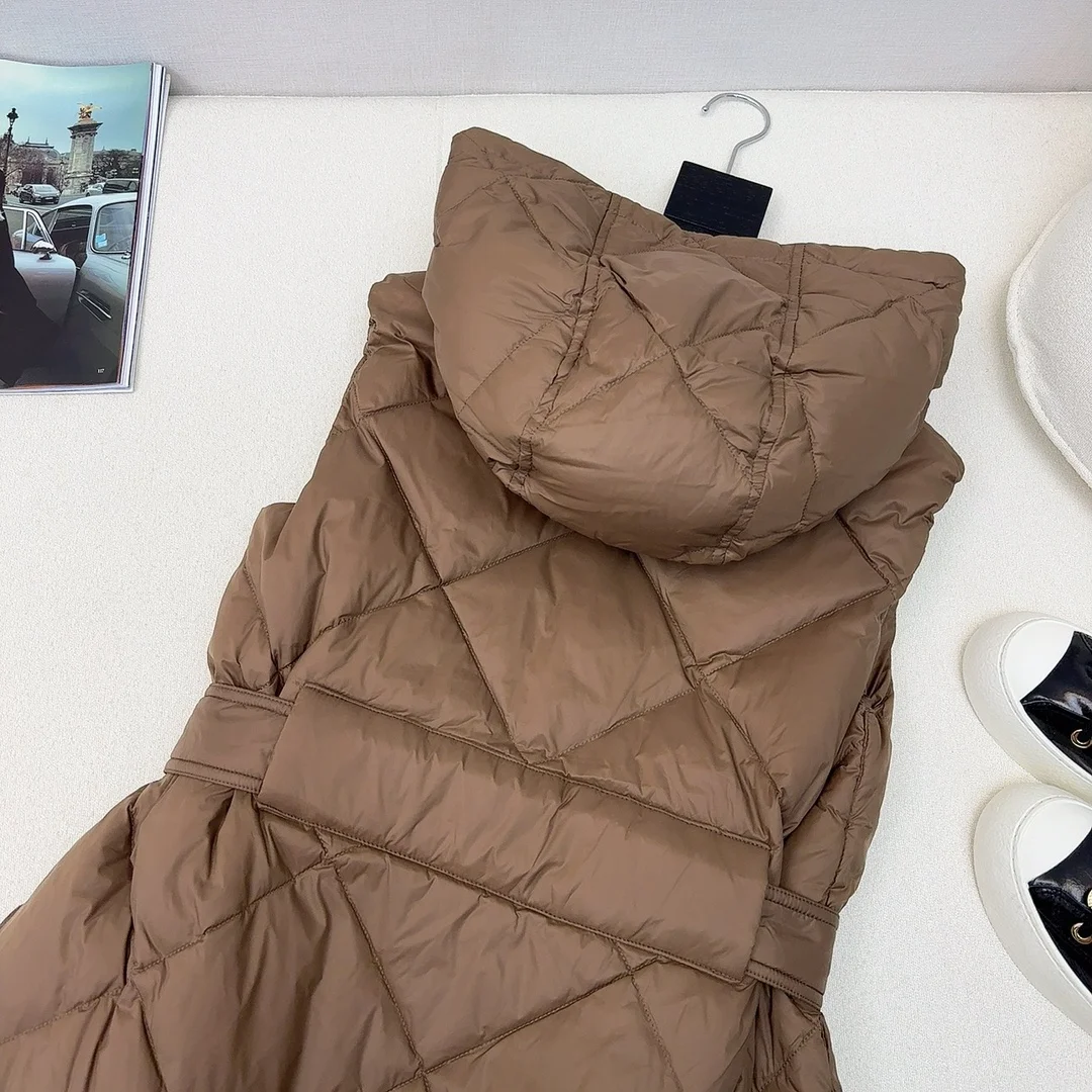 High fidelity Max Mara Down Jackets