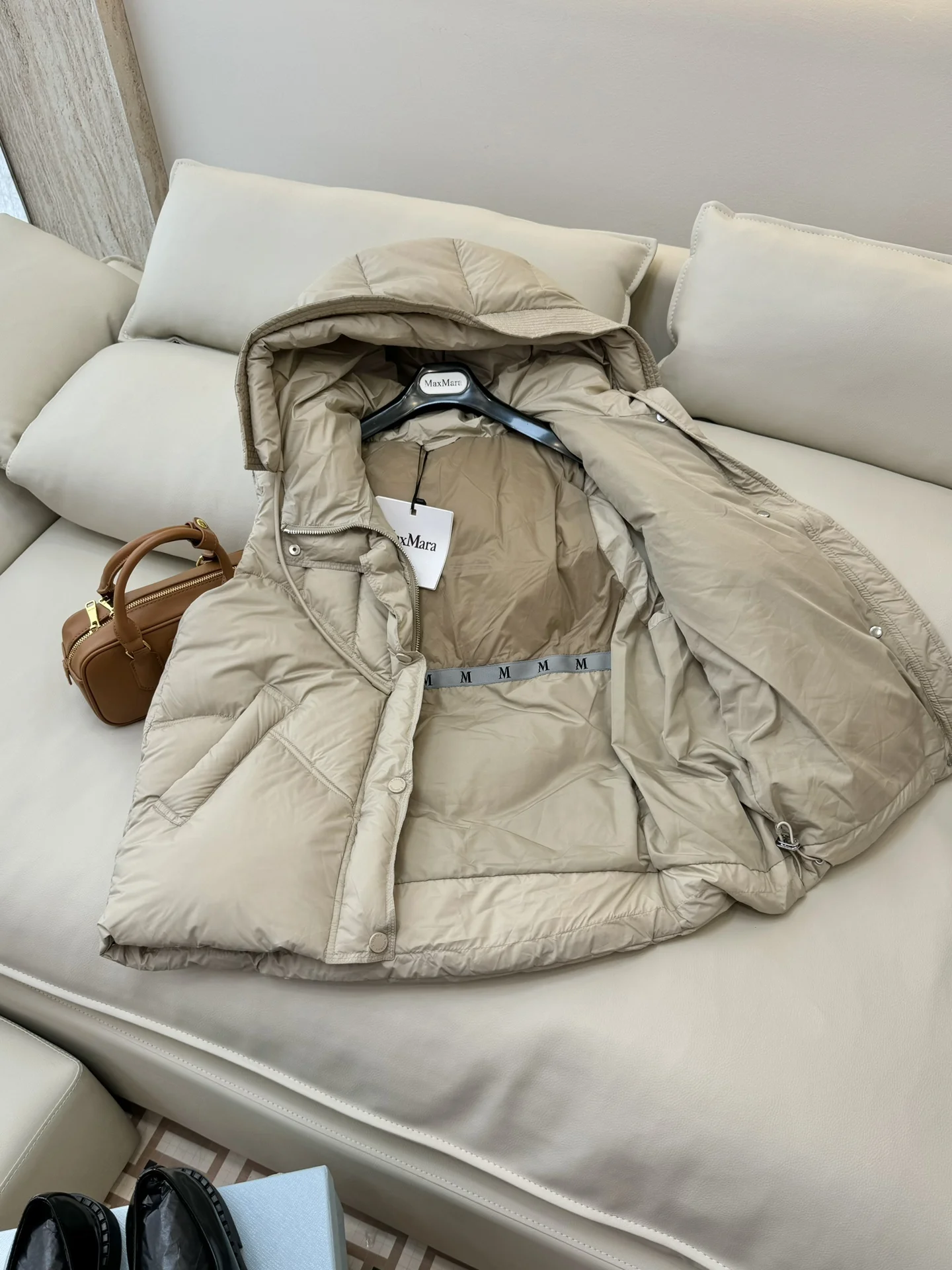 Accurate model Max Mara Down Jackets