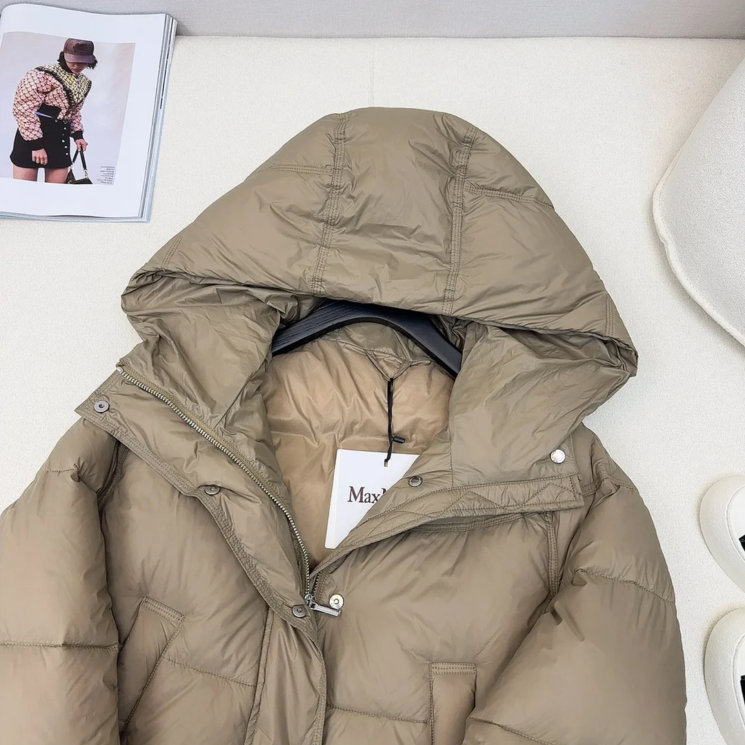 High fidelity Max Mara Down Jackets
