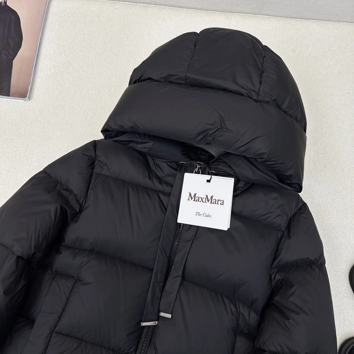 Top mirror Max Mara Down Jackets