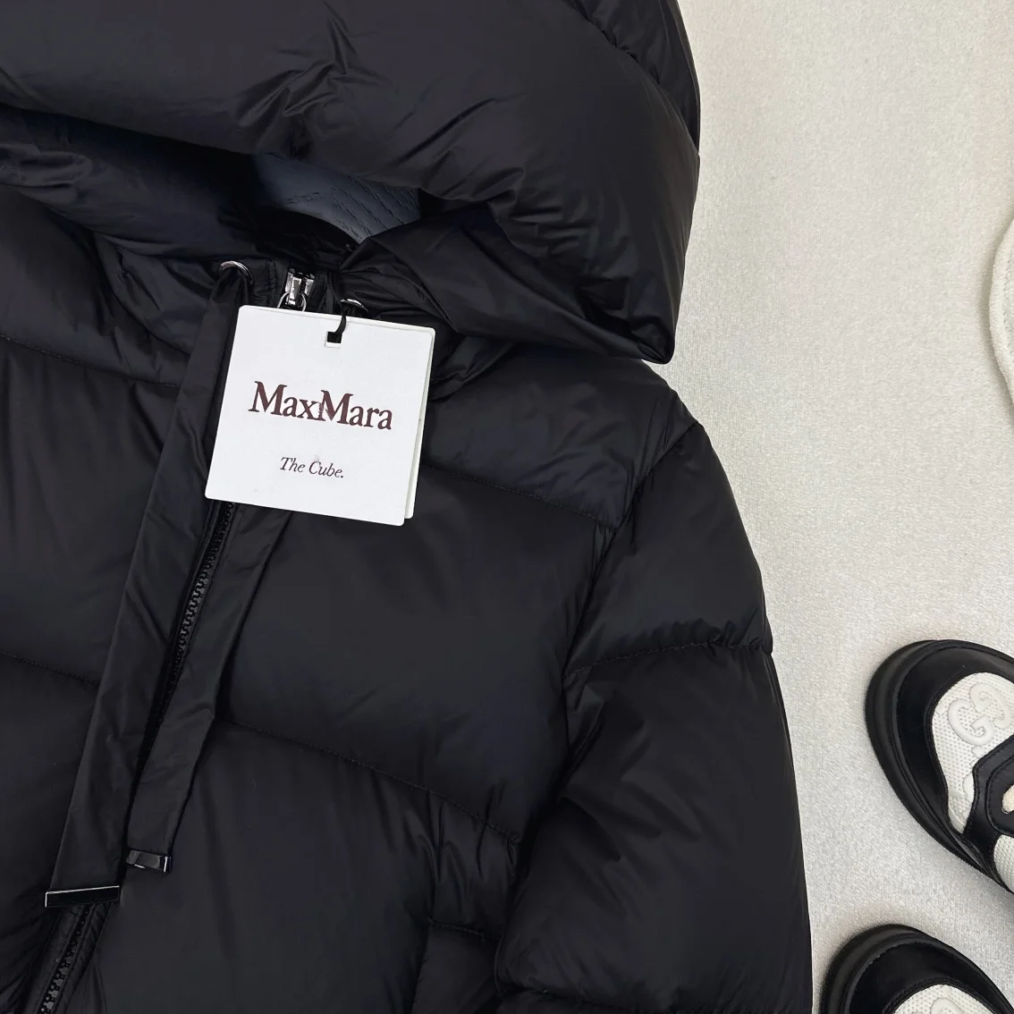 Top mirror Max Mara Down Jackets