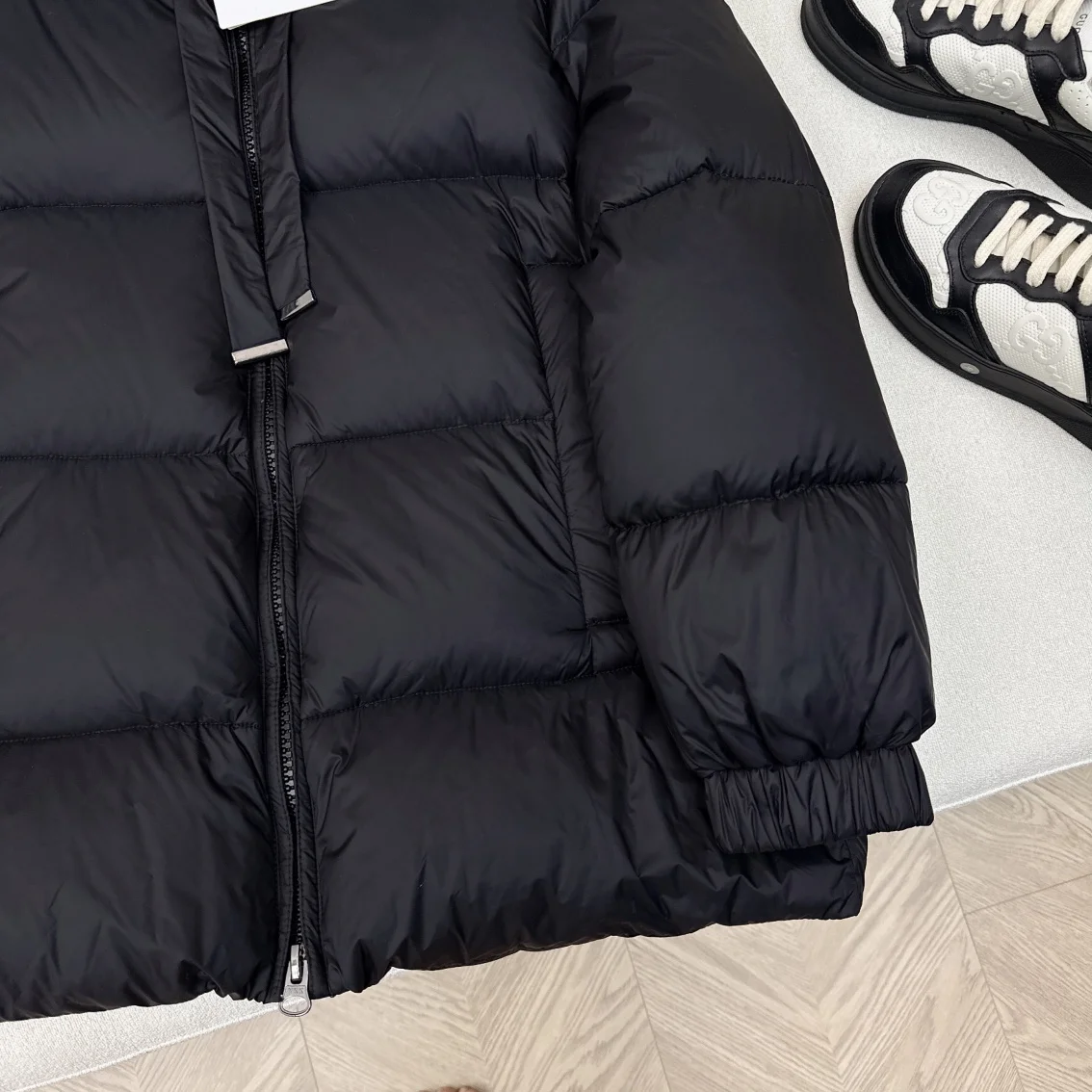 Top mirror Max Mara Down Jackets